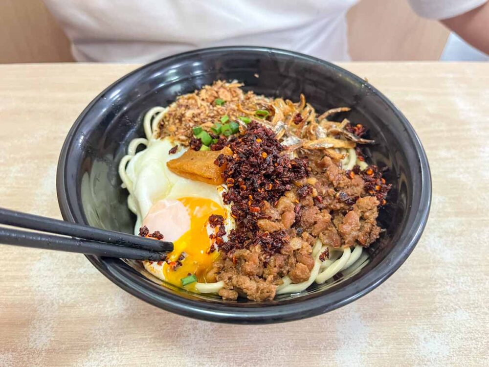 Chilli Pan Mee (Batu Rd): The tastiest chilli ban mian you’ll find in SG