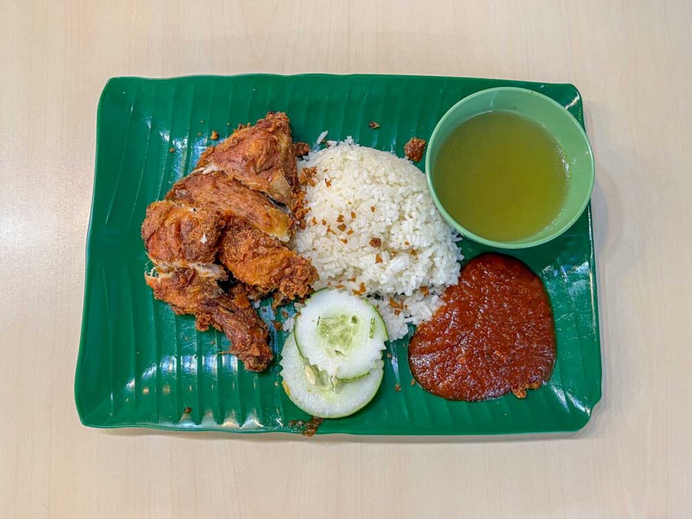Mr Grumpy Nasi Ayam: "Rudest" nasi ayam goreng seller's new Holland ...