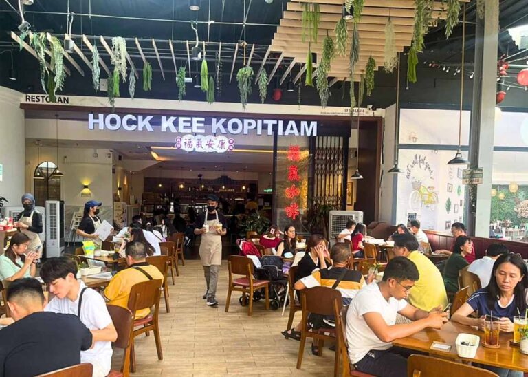 10 best makan places in Toppen Shopping Centre