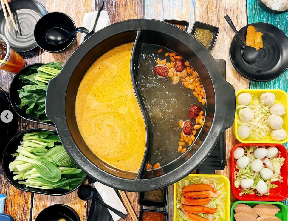 Famous 328 Katong Laksa now serves their famous & refillable laksa ...