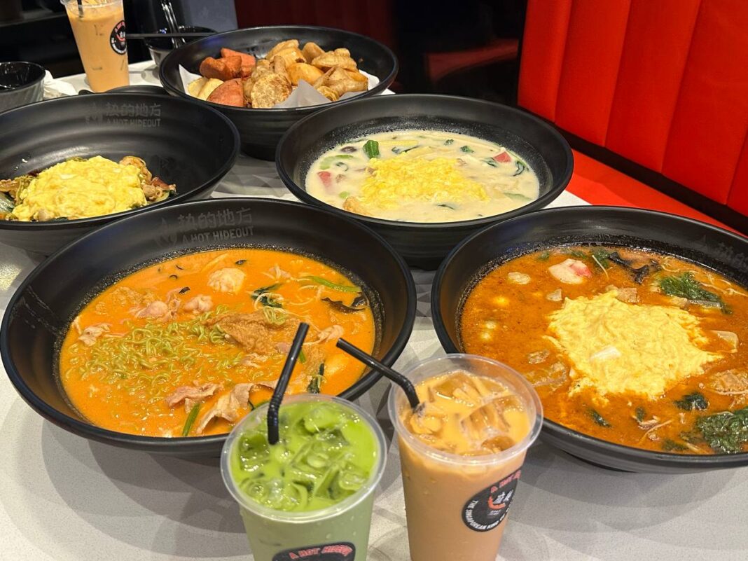 All the way from NTU, this fantastic mala soup place opens in Bukit Panjang