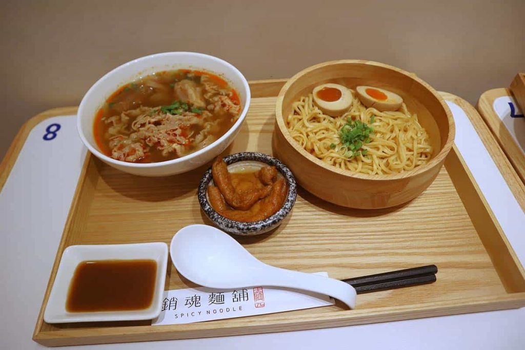 12 best food spots in Raffles City that’ll cater to every budget [Aug ...