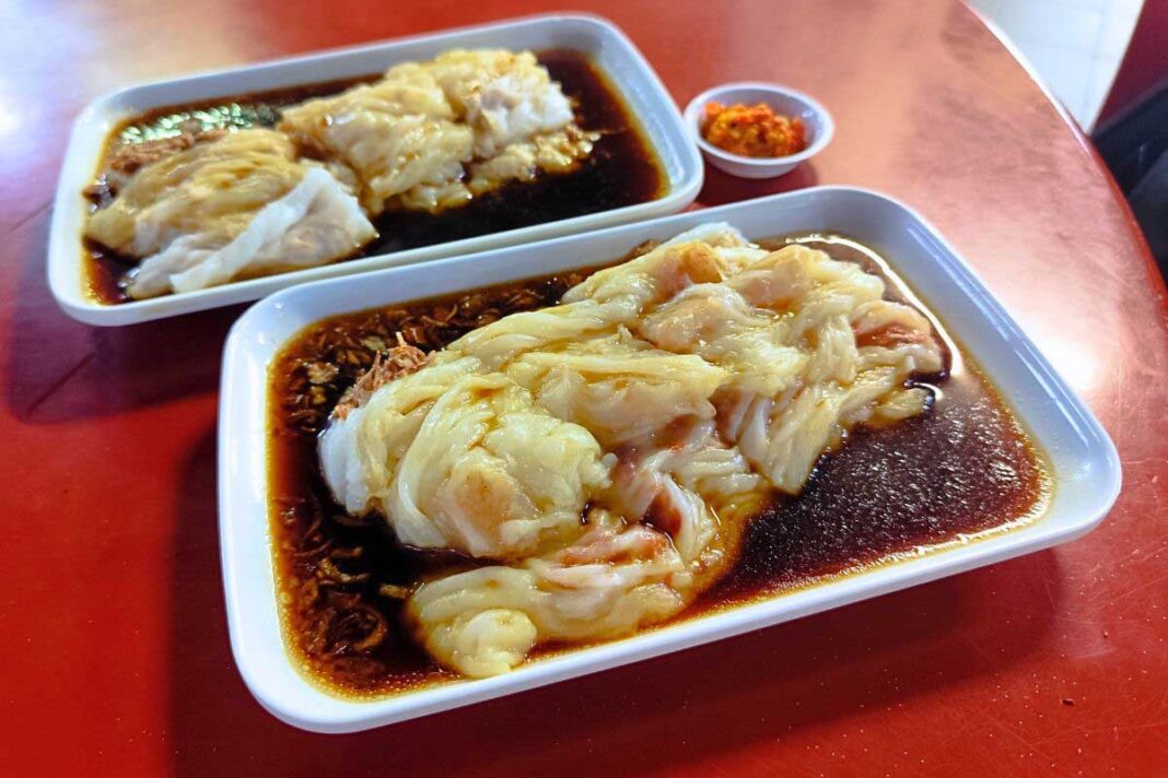 CCK Chee Cheong Fun: Wrinkled steamed rice rolls at 4am with bouncy ...