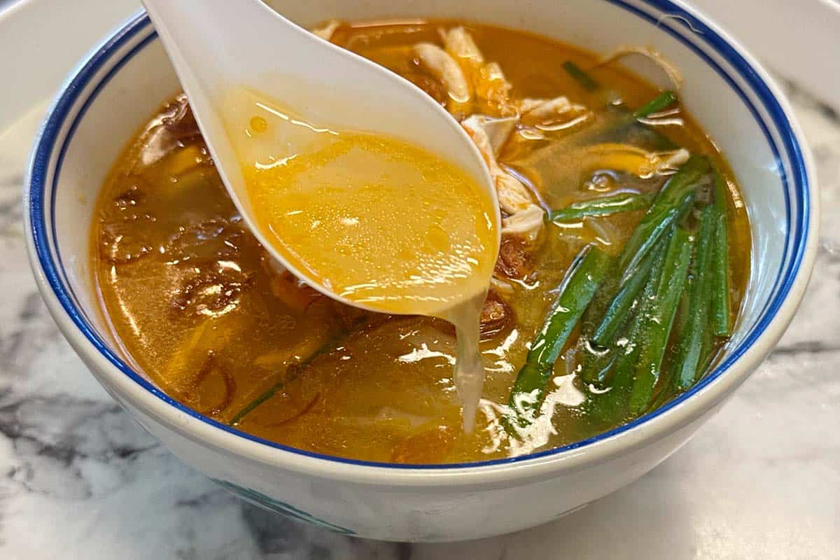 We tried Singapore's best-rated Ipoh hor fun - SETHLUI.com