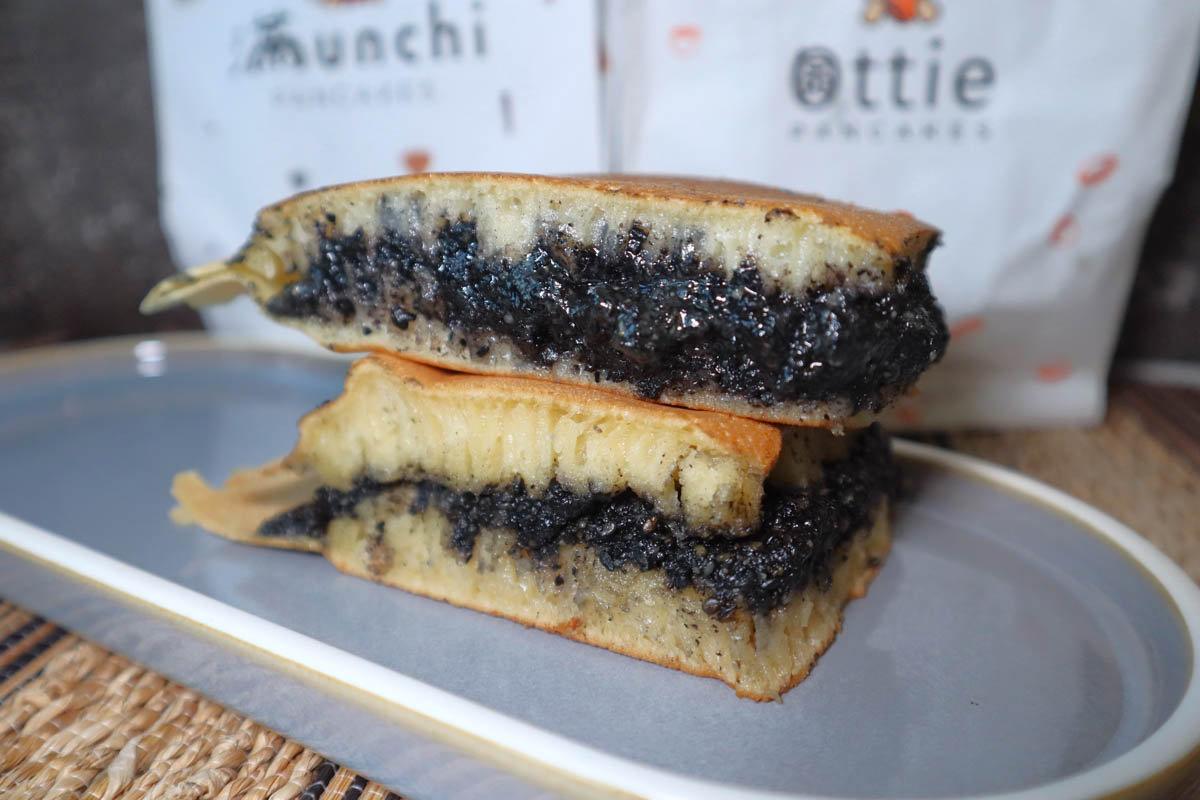 Min jiang kueh showdown: Munchi Pancakes vs Ottie Pancakes - SETHLUI.com